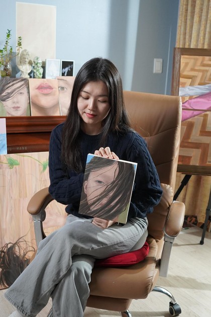 LF몰 - OFM 라이브 커머스 갤러리, 작가 서민지의 라이브 커머스 4월 11일 진행 : 라이프스타일