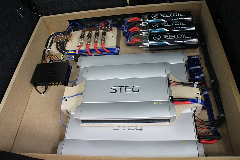 티구안 스테그 앰프 3기 헬릭스 Dsp 등 트렁크 앰프랙 제작 오디오프로젝트 하이엔드 인스톨 갤러리