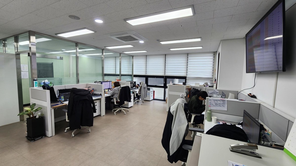 사무실 : 센터소개