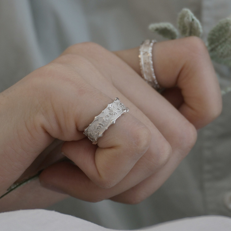 flower pattern ring ⎜플라워 패턴 링 ( 2 color ) : 타이니바이트 tinybite -핸드메이드 주얼리