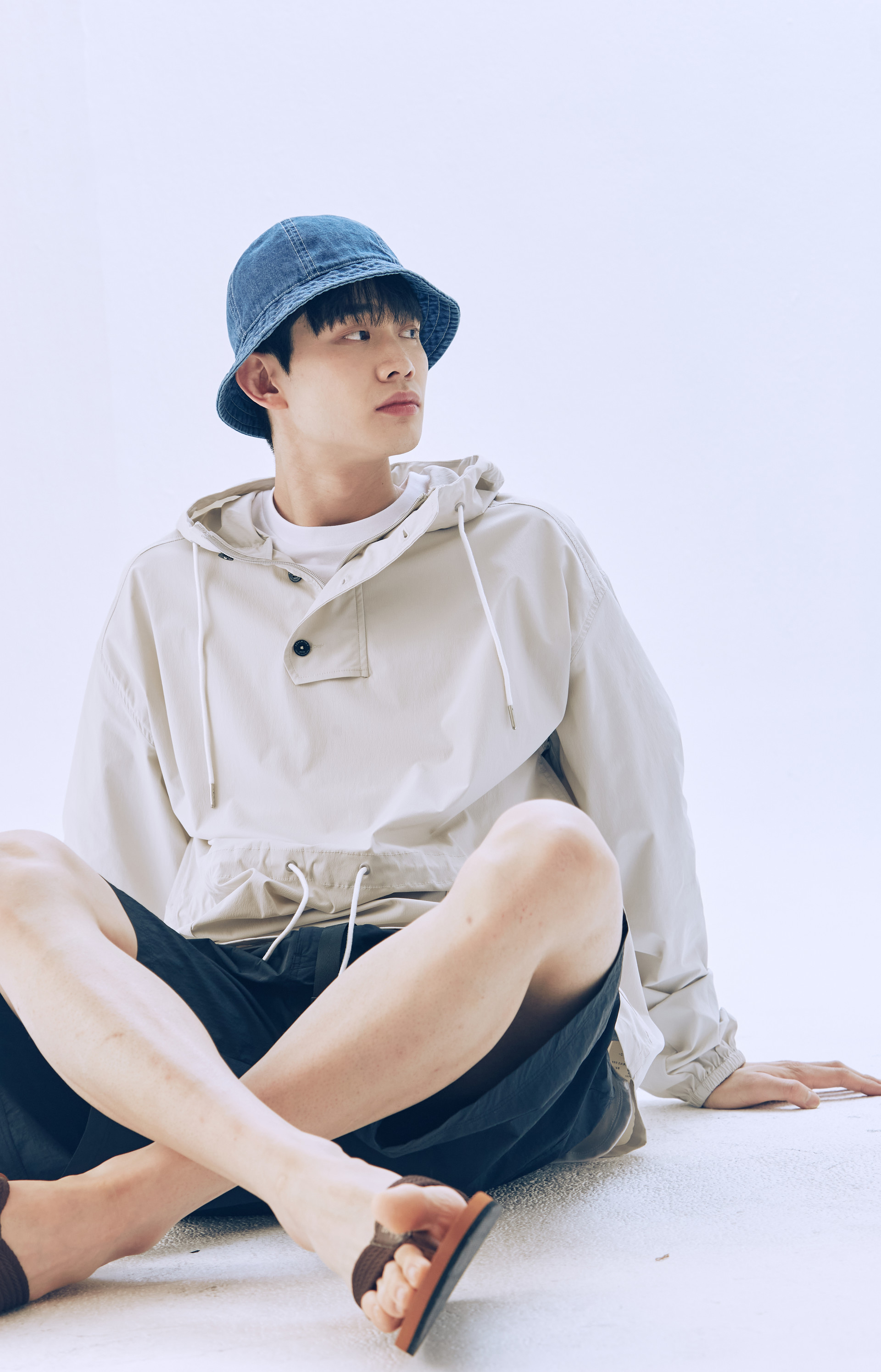 옷, 그속에 담겨있는 영원한 가치를 전합니다. 'PS1103' — 23SS 1st