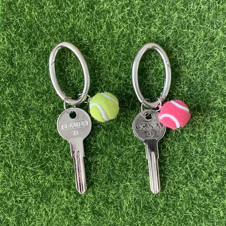 Tennis ball Keyring : monthday