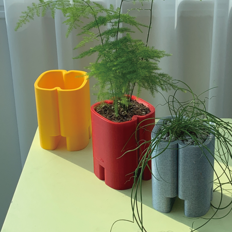 Feet Pot (Small) : monthday