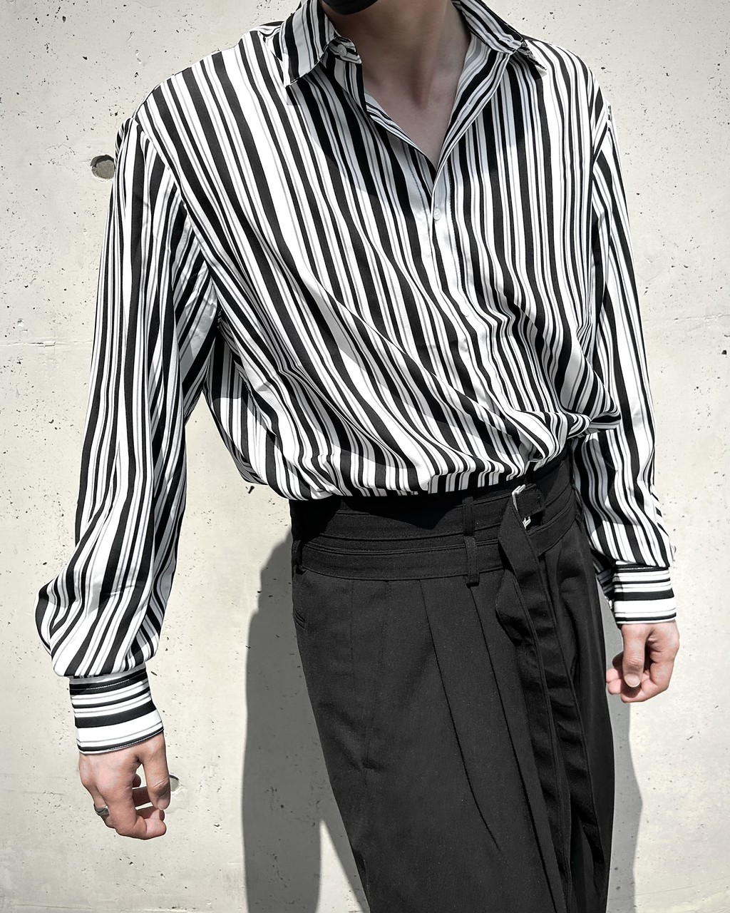 [ICVN] 오르세 스트라이프 셔츠 2COL ( 블랙 , 네이비) : ICHiVAN 이치반