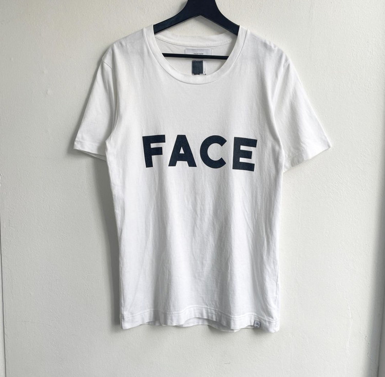 Facetasm Logo T-shirt : 미떼 (MTSH)