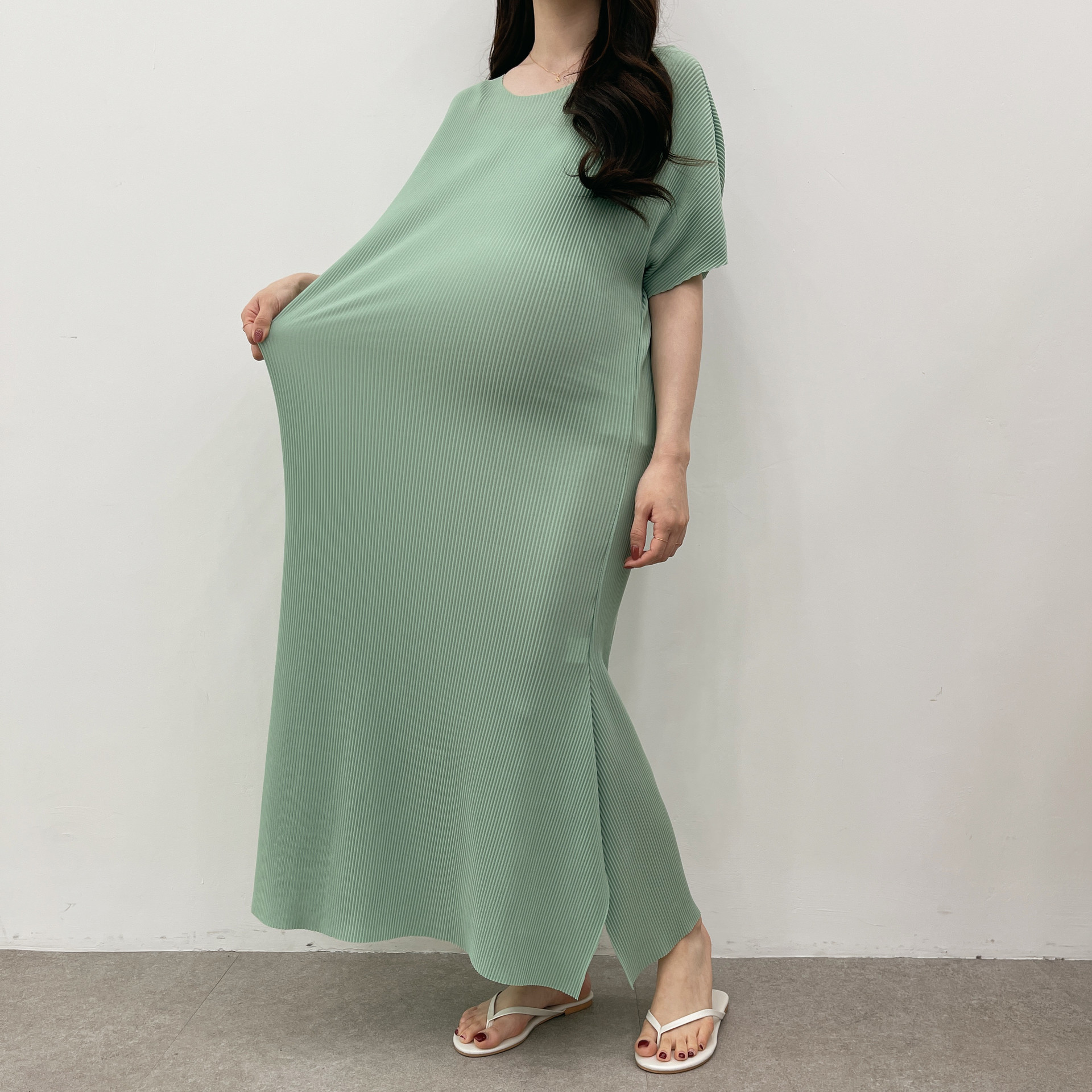 라인플리츠원피스-블랙,그린 : 제이린