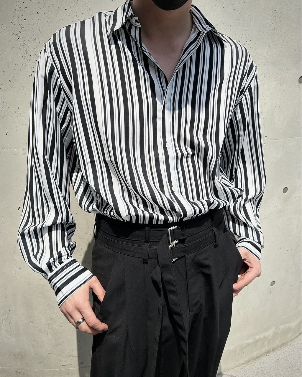 [ICVN] 오르세 스트라이프 셔츠 3COL ( 블랙 , 네이비 , 소라) : 이치반