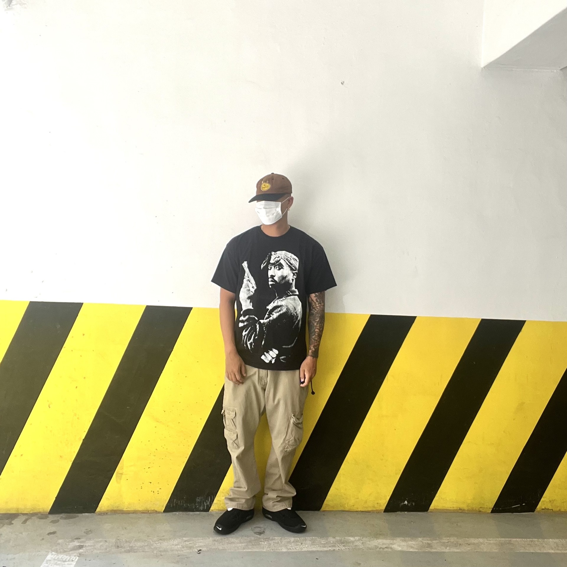 01 tupac monotone portrait print fade tee : soberseoul