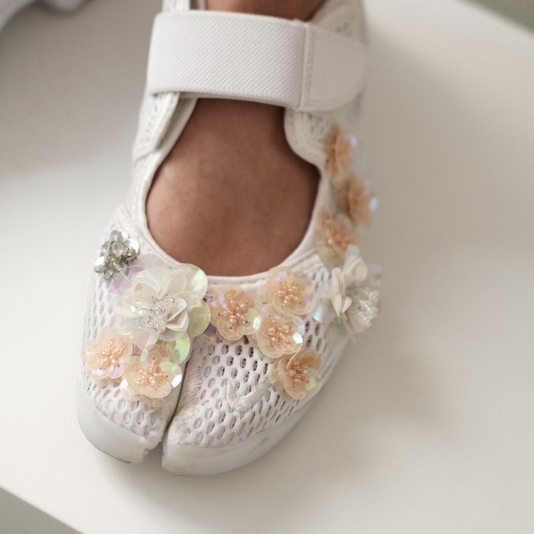 White Floral Sneakers (Custom Kit) : my choi - 마이초이