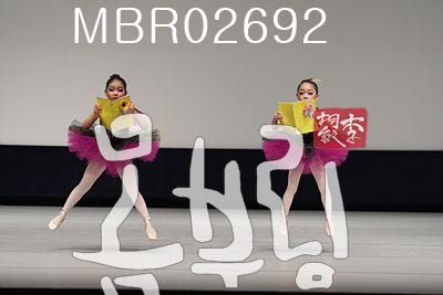 군무_이하랑 외 1명_GKBM_동영상_2023 : 몸부림_MOMBURIM