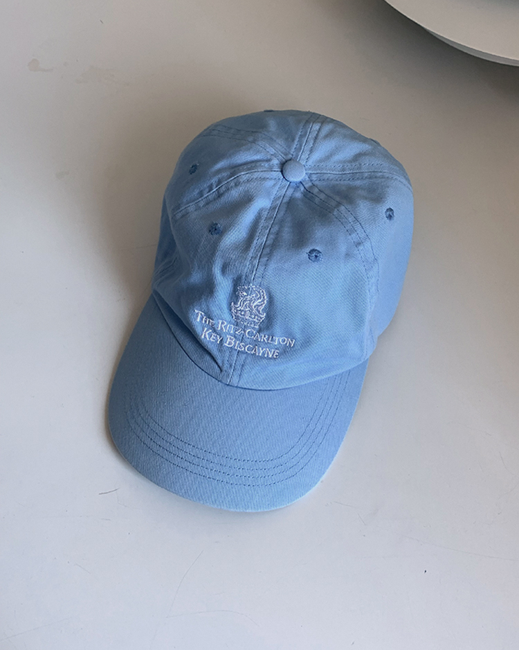 (Deadstock) 00's "The Ritz Carlton" Cap : lilisun