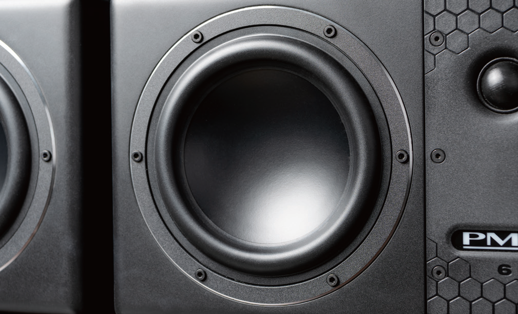 레퍼런스의 등급에 도전하는 소형 모니터링 스피커 PMC PMC 6 : avMIX