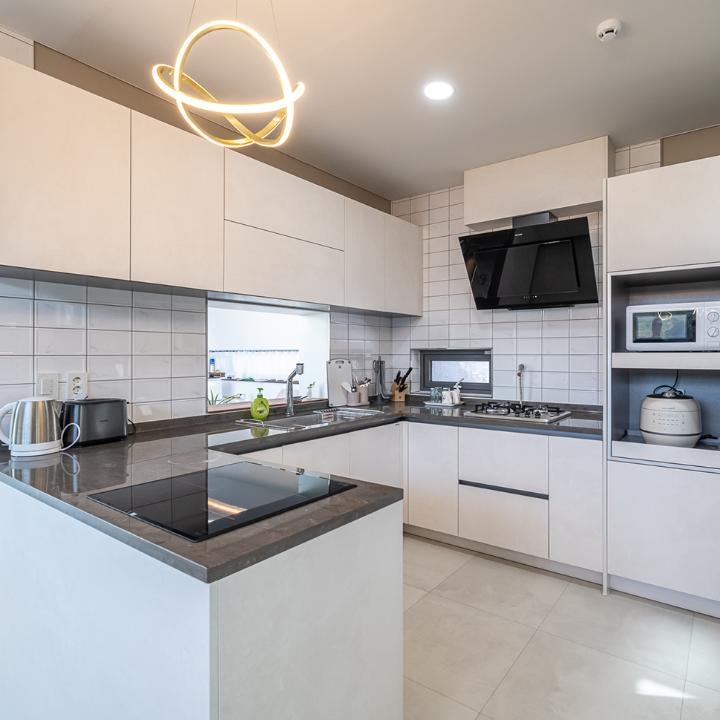 LX하우시스 | 시스템창 E9-PTU200