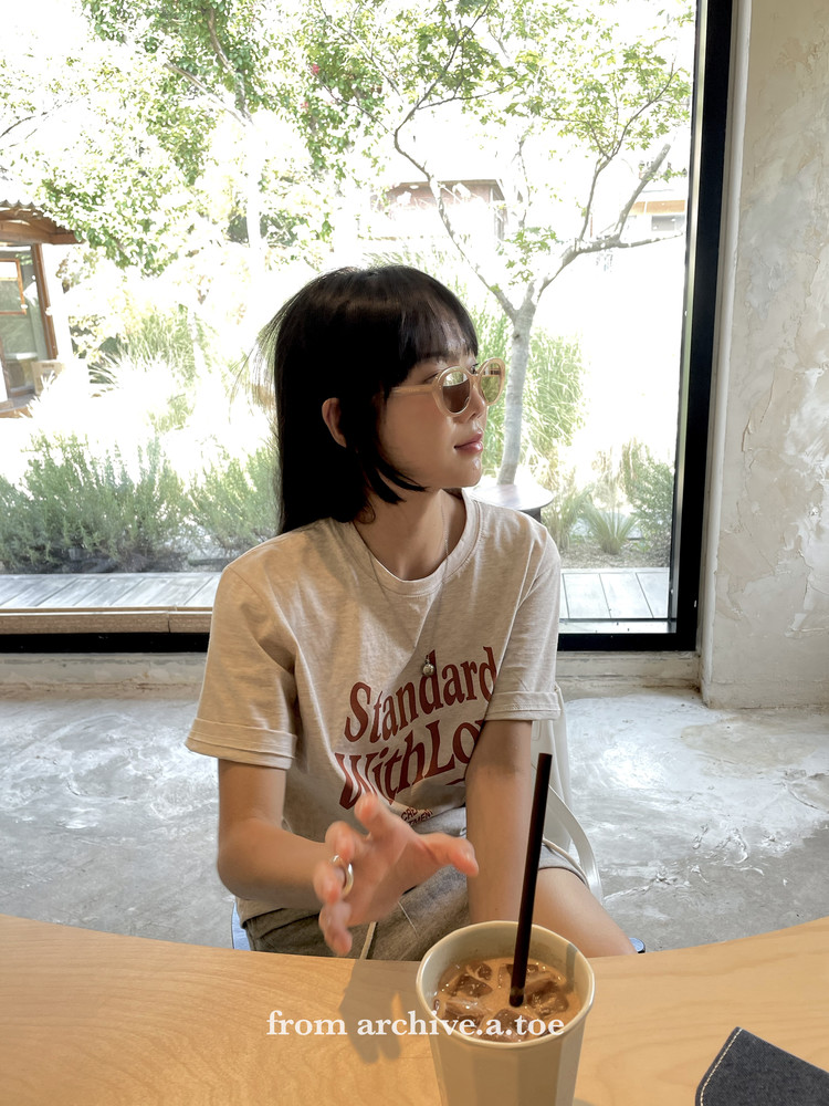 standard cotton tee : archive.a.toe 아카이브아토