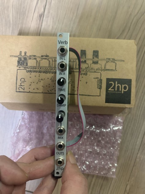 [판매완료] 2hp - verb : 옥토모 OCTOMO