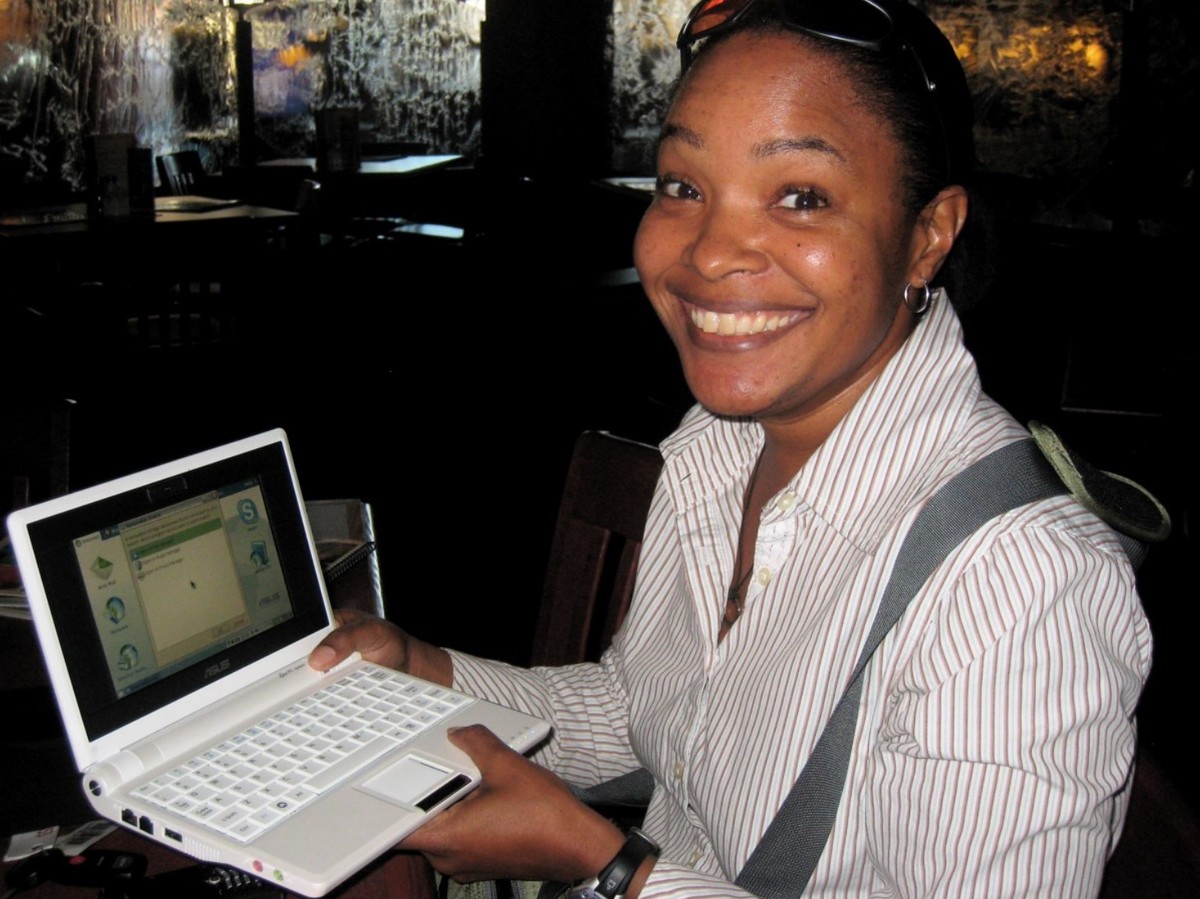 UMPC (Ultra Mobile Personal Computer) : 오픈피알