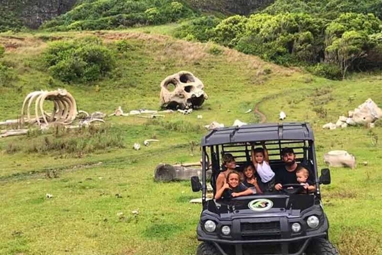 Hawaii Kualoa Ranch 2-Hour UTV Raptor Tour : Naru Tour & Transportation