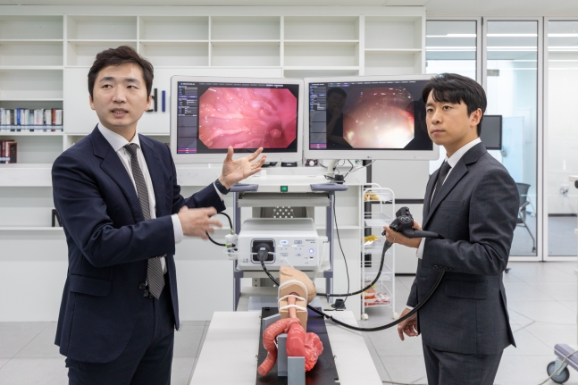 [메드테크, 우리가 국대다] ①일본 장악한 내시경 시장…‘전동화·AI’로 도전장 : 메디인테크 | MedInTech Inc.