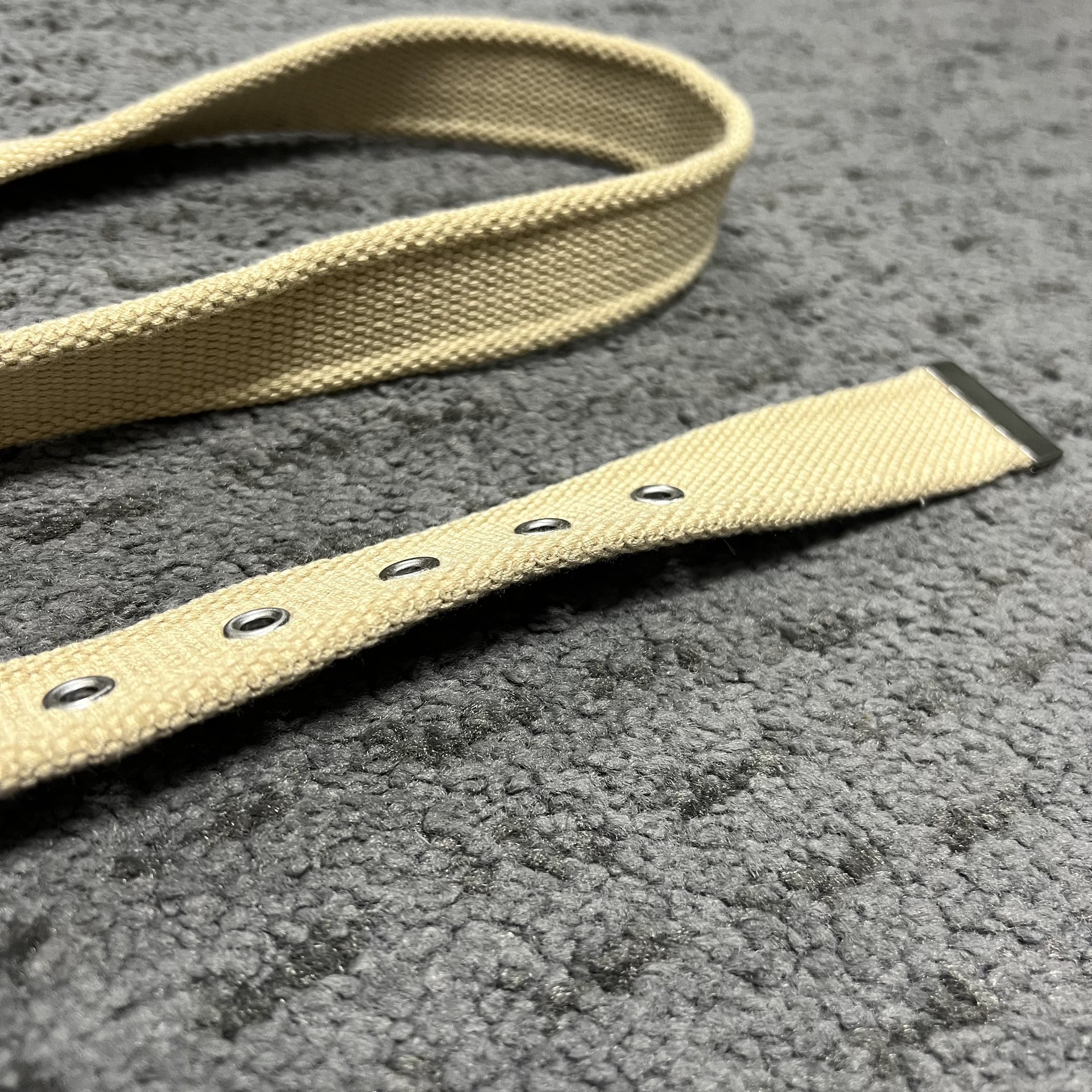 stussy millitery base belt col.beige : soberseoul
