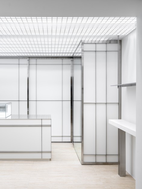 ANNIV MYEONGDONG, Seoul : ggjh