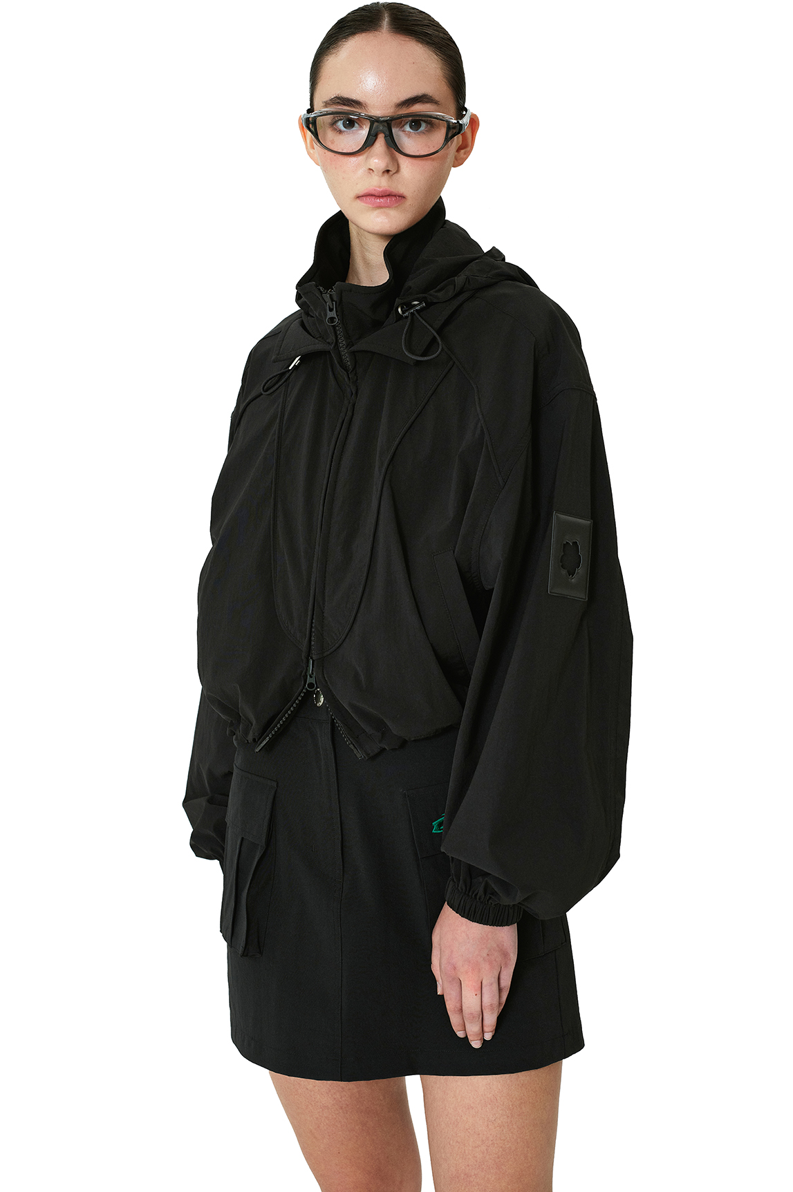 Women U piping line crop jumper (black) : 더 아이덴티티 프로젝트 LAB