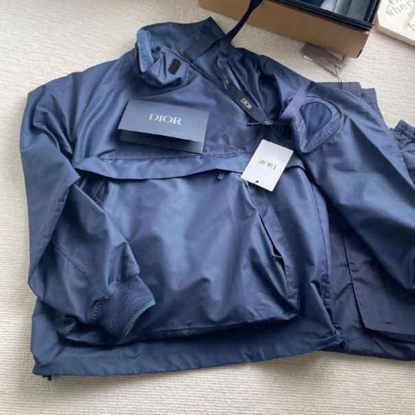 디올 DIOR AND PARLET 아노락 바람막이 자켓 [공식웹사이트] : 리밋플 - 1:1정품급전문 하이엔드 명품레플리카사이트 ...