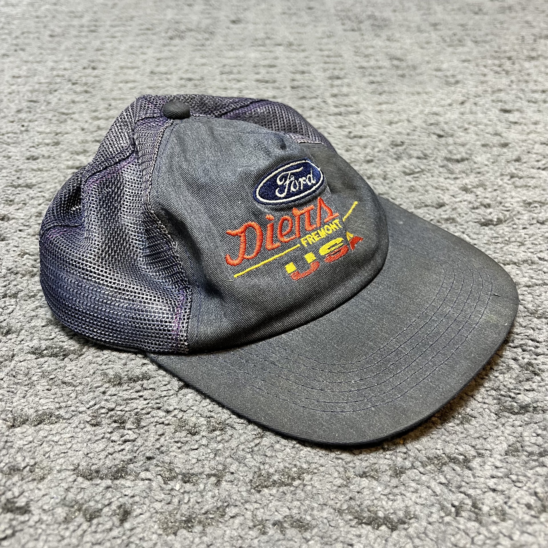 90s vintage ford trucker cap (us made) : soberseoul