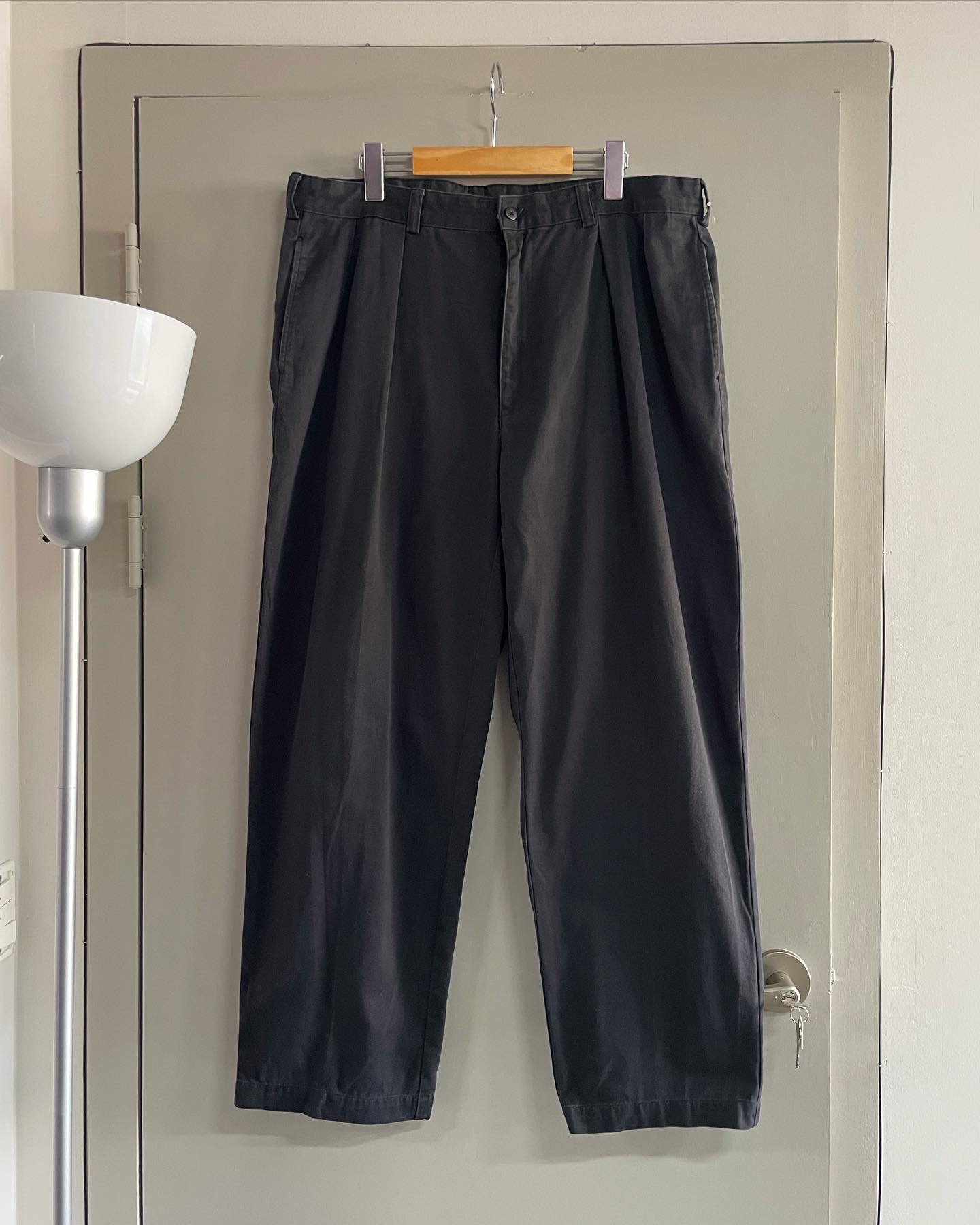 (37) 90s Polo Ralph Lauren 'Andrew' 2-Pleats Chino Pants : Share the vibe