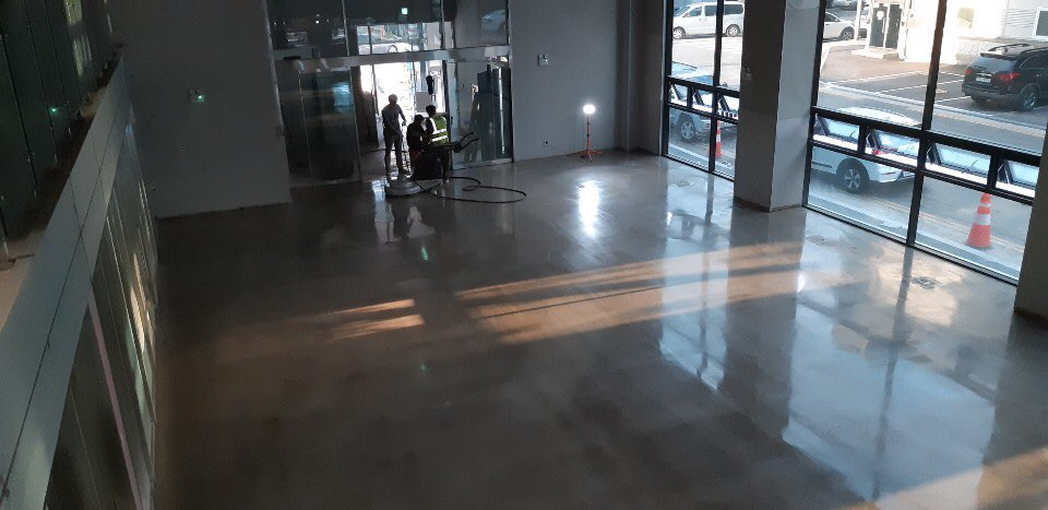 HR Meditac Office building : DR.Floor