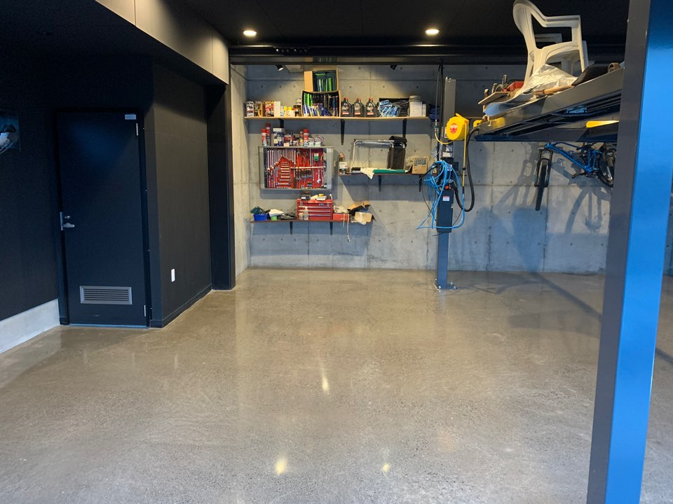 Car Repair Shop in Japan : DR.Floor