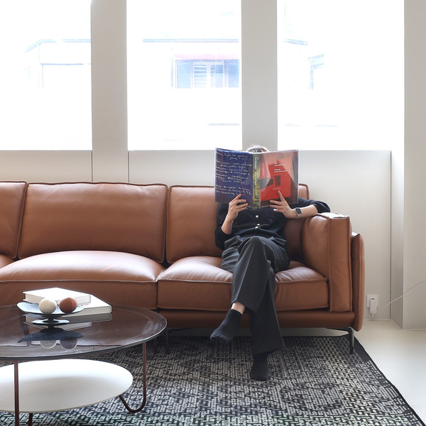 Vasto sofa_ 3 seaters : 디어스탠스