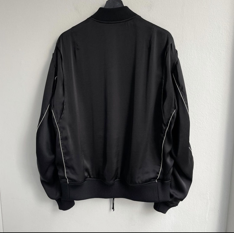 Ystrdy's Tmrrw Piping Bomber Jacket : 미떼 (MTSH)