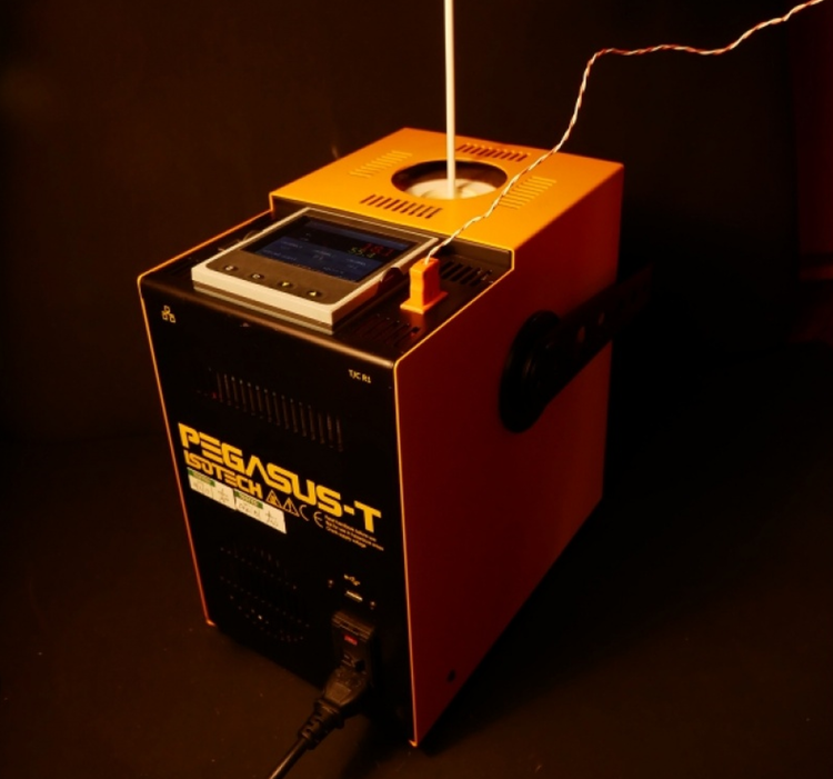 아이소텍 ISOTECH PEGASUS-T 853T 짧은 온도센서 교정용 드라이블럭 (1200℃) - 가격문의 : 굿맨시스템