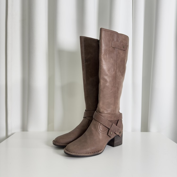 UGG : GOVERNMENT SEOUL