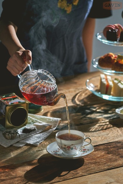 TEA TIME : GAVIN company