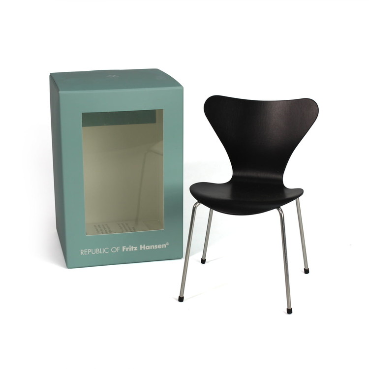 [FRITZ HANSEN 프리츠한센] Seven Chair Miniature | 세븐체어 미니어쳐 : 풀티 fullty ...