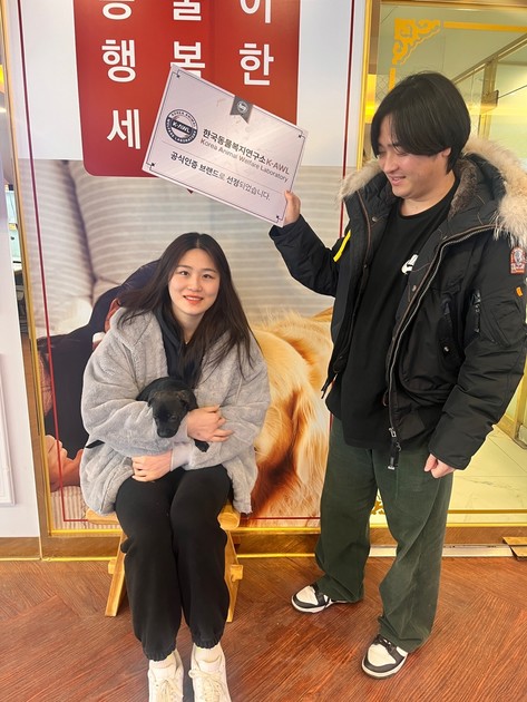 래브라도리트리버 따우 요크셔테리어무료입양사이트 웰시코기무료입양사이트 이탈리아그레이하운드무료입양사이트 치와와무료입양사이트 코카스파니엘무료입양사이트 폼스키무료입양사이트 폼치무료