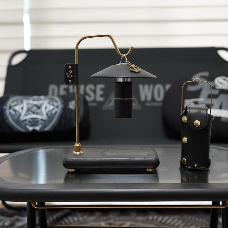 ID LANTERN STAND (black) : MILIBROS 밀리브로스