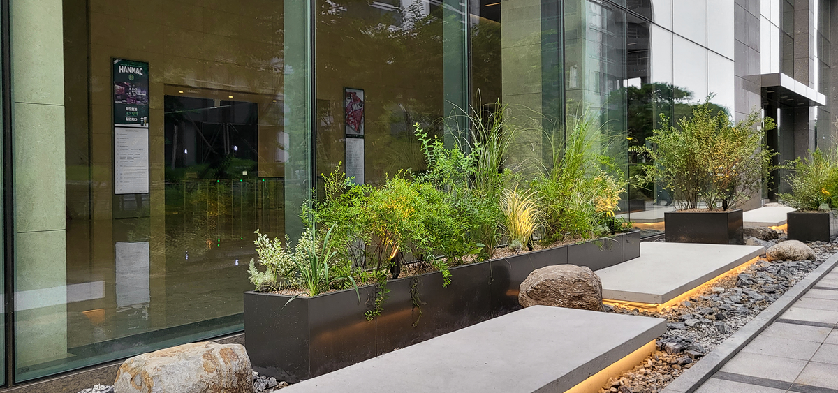 SK securities│조경설계, 시공 : ANOTHER GARDEN PROJECTS PLANTERIOR