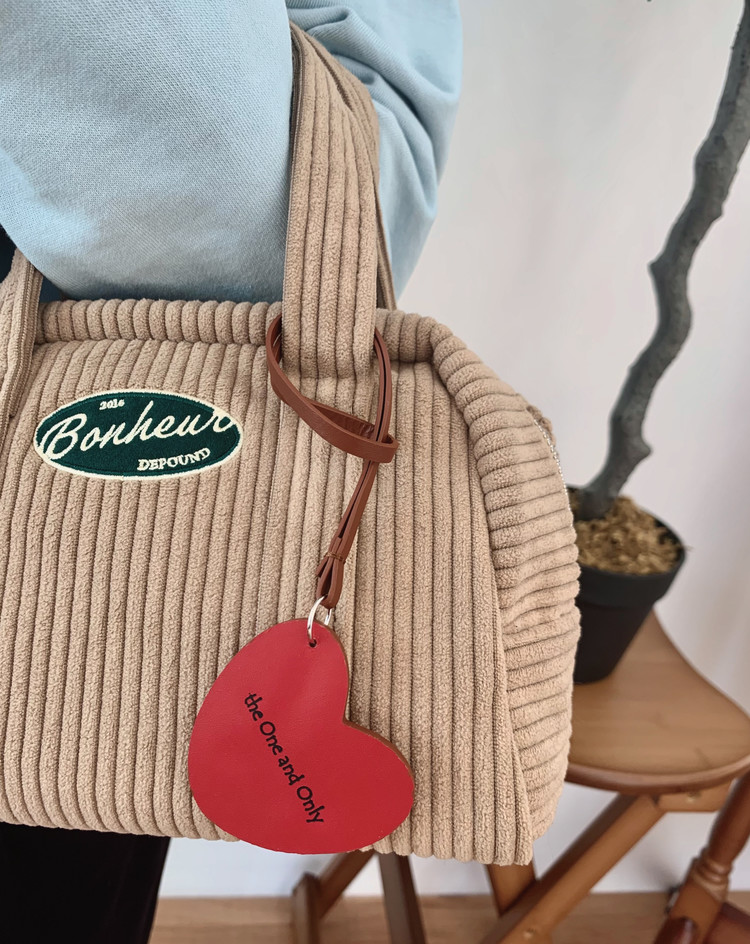 The One And Only 소가죽 하트 백참 (Red) : PS1103