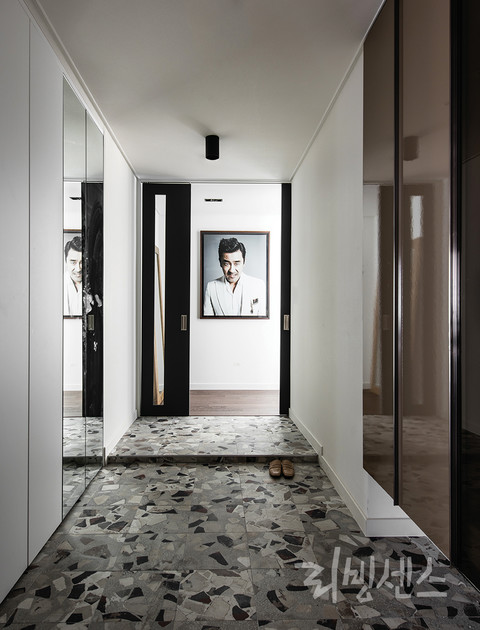 배우 류승룡 자택 : 타일루쏘(TILE LUSSO)