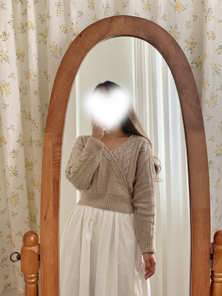 베이 랩 스웨터 Bay Wrap Sweater