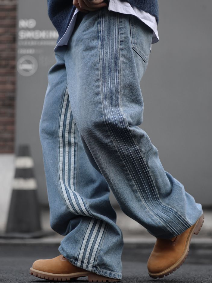 In line track denim pants : ACHRO-