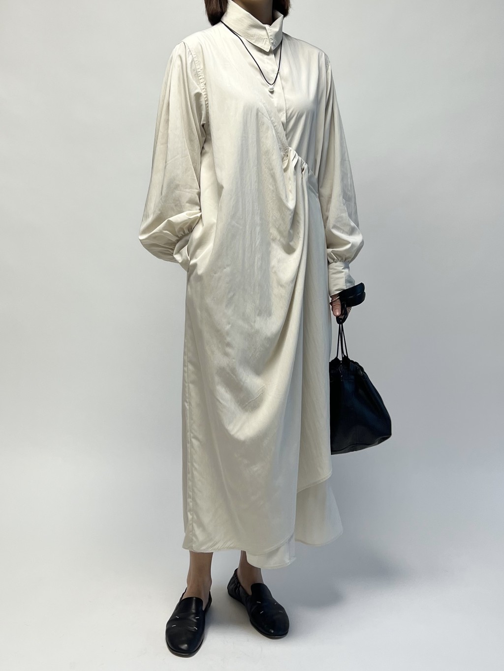 트위스트 원피스 twisted onepiece (beige) : THE MARRANG