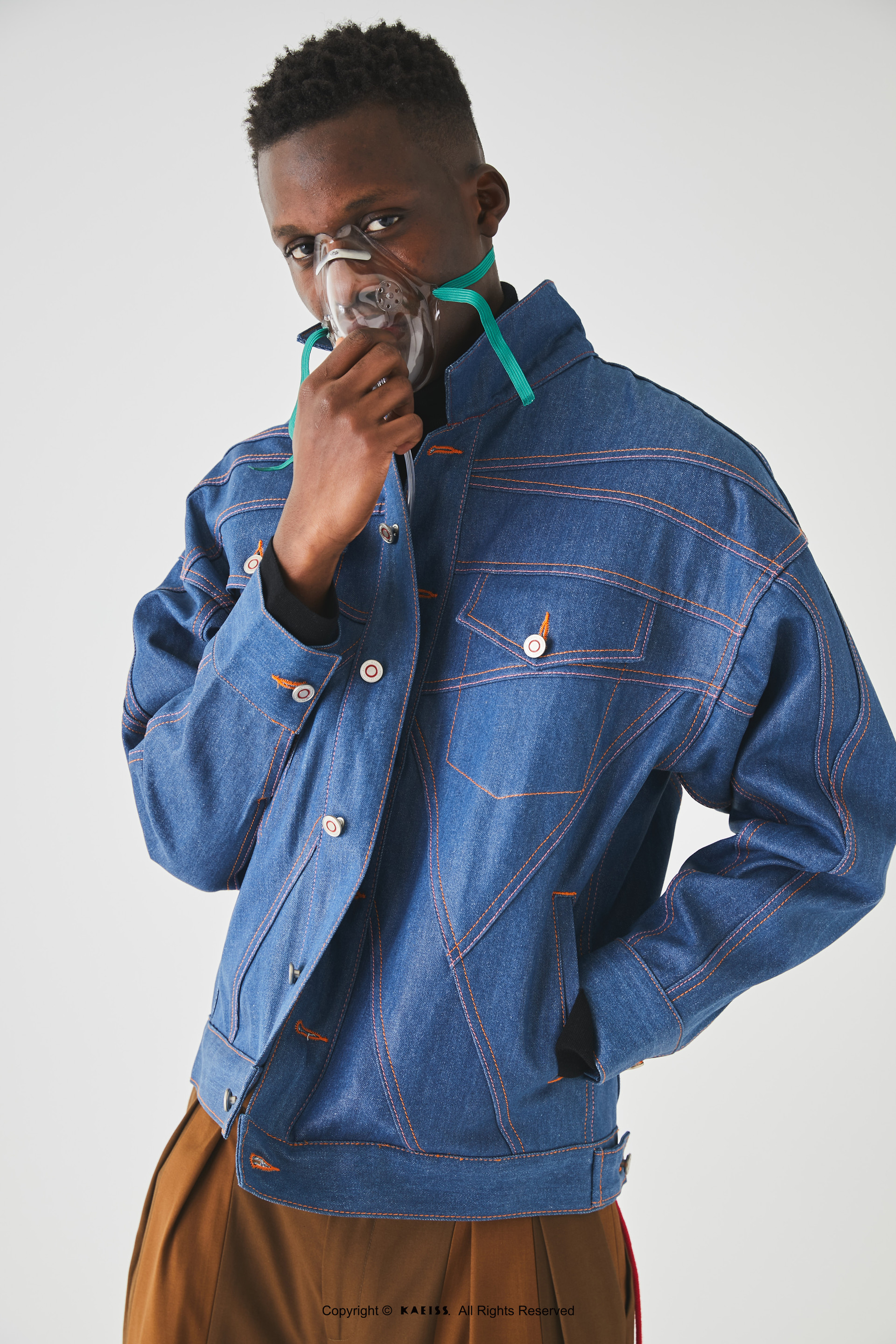 케이아스 | KAEISS | [ ˈkeɪɑːs ] | 디자이너브랜드