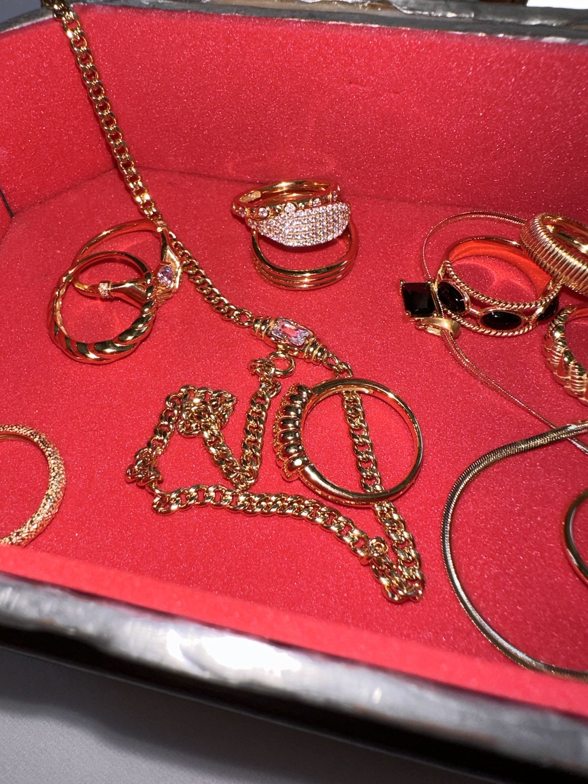 EBINISH 이비니시