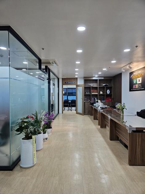 한적한 일요일 아케다바이오 사무실 전경입니다. : ALTLAB :: Contact