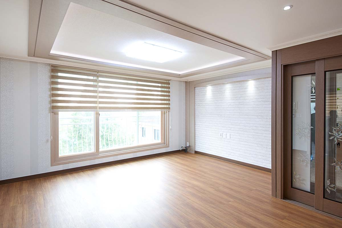 경기도 성남시 중원구 엘지빌라 30PY : ABOUT US