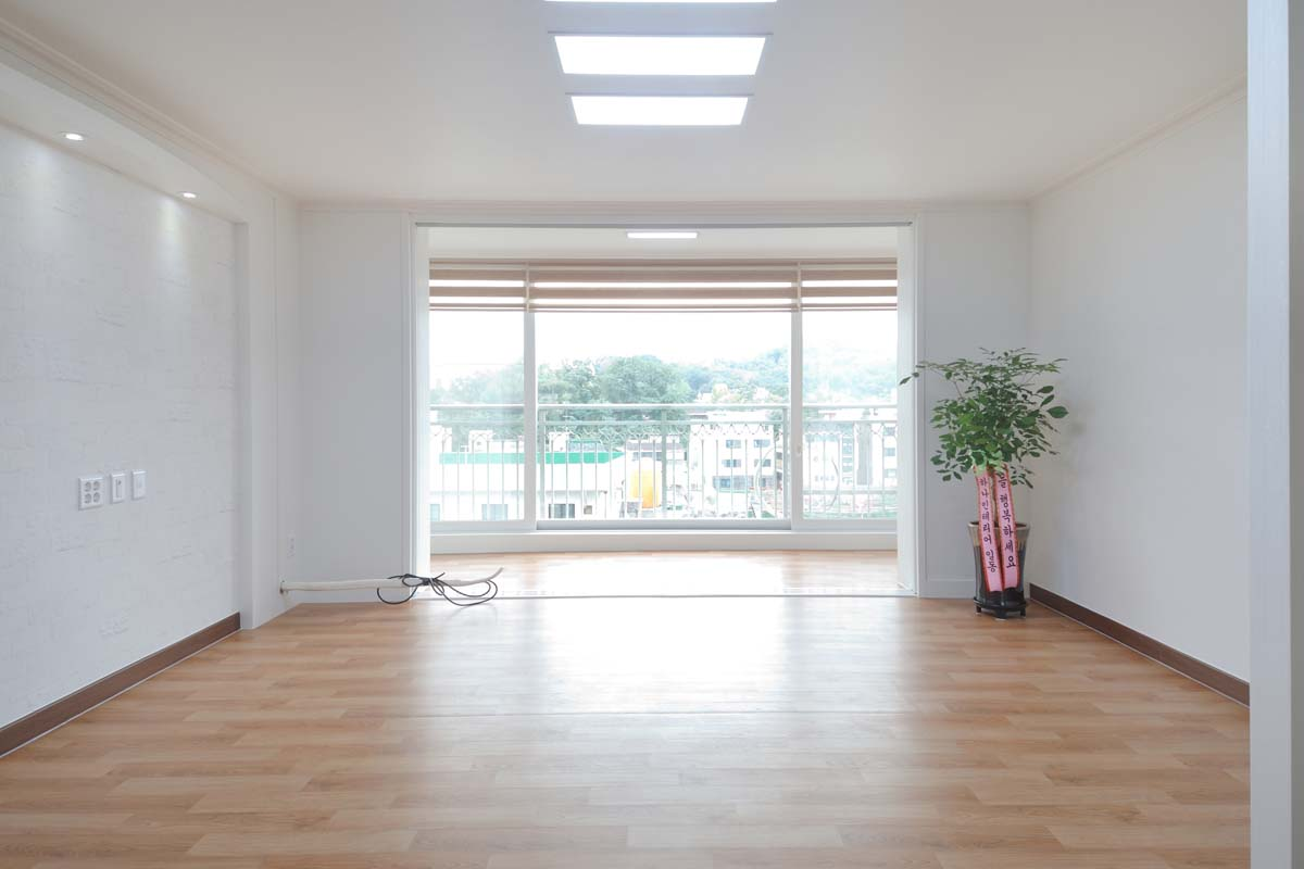 서울 동대문구 롯데 32PY : ABOUT US