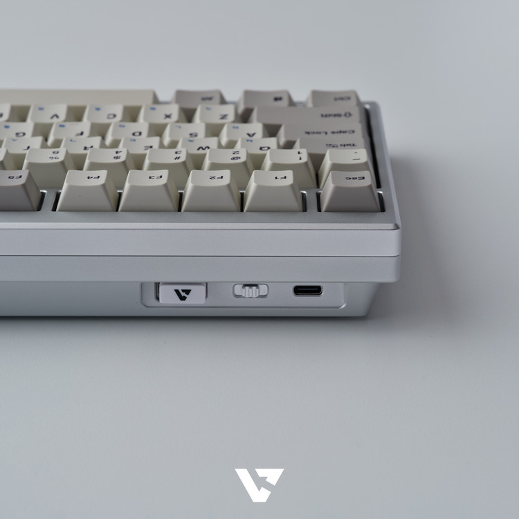 VARO V87A V21 July Edition 바로키보드 바로웍스 바로몰